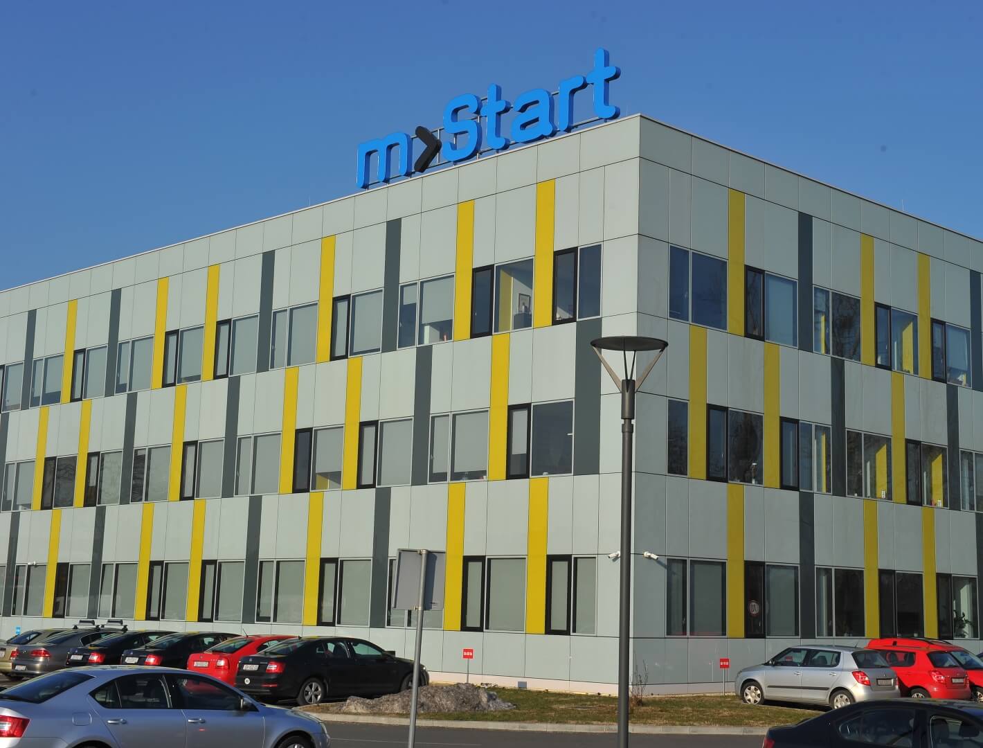mStart | Log In